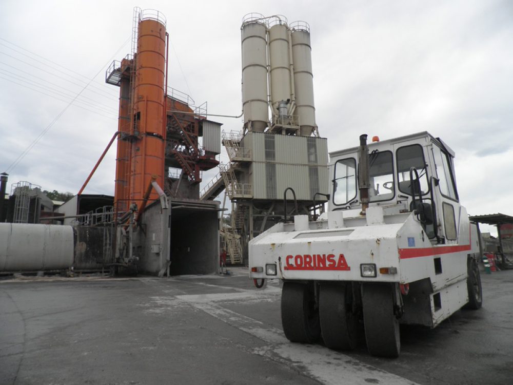 COMPACTADORAS DE NEUMÁTICOS | Asfaltados Olarra S.A